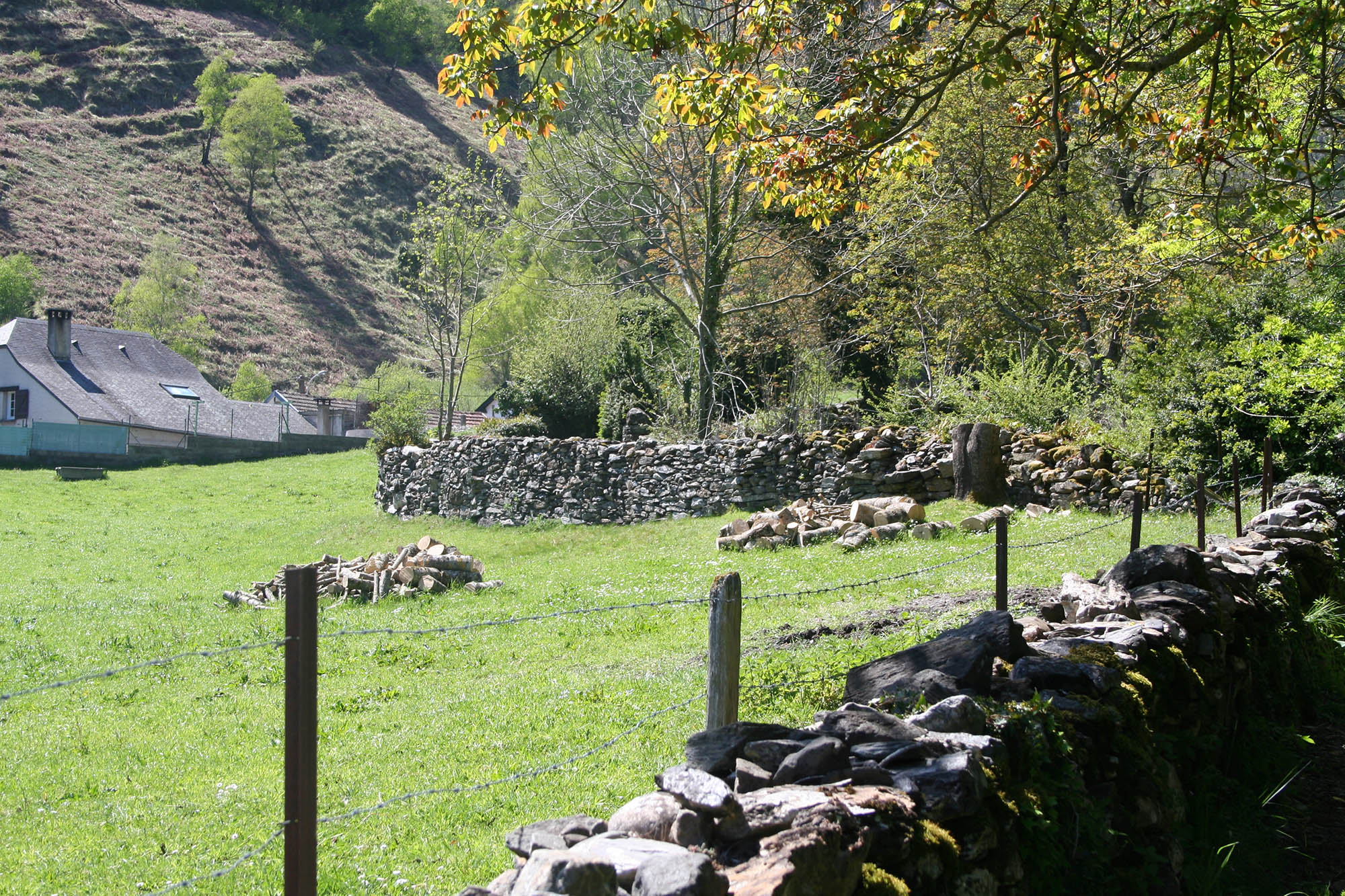 Seris Waterfall - LARUNS Pedestrian - Gourette - Pyrénées-Atlantiques