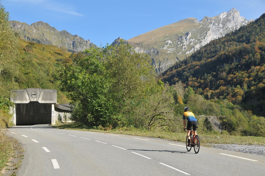 The Col de l'Aubisque by VAE - LARUNS VAE - Gourette - Pyrénées-Atlantiques